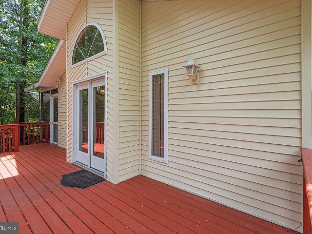 106 Camelot Circle