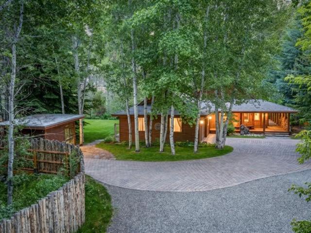 106 Canyon Dr, Blaine County, ID 83340