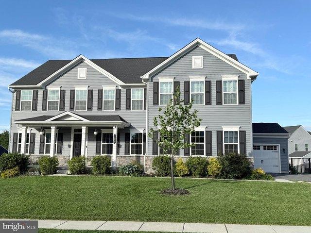 106 Cardinal Ct, Avondale, PA 19311