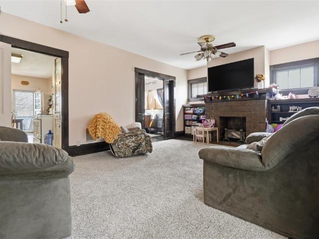 106 Castner Ave