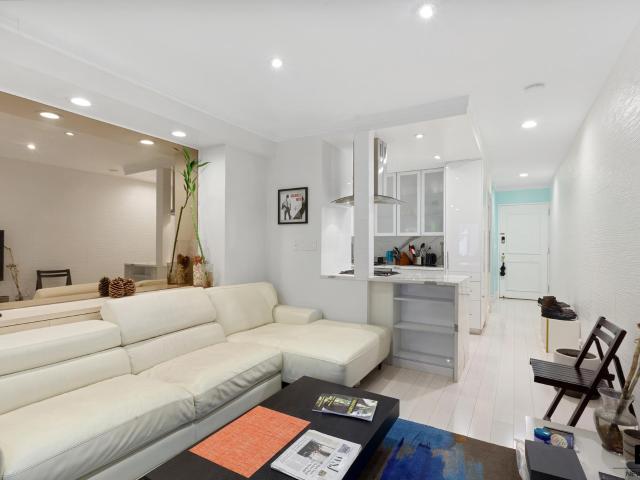 106 Central Park S 12M
