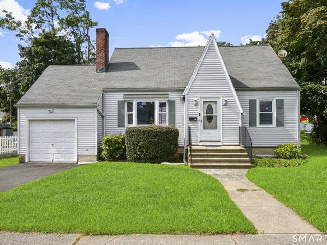 106 Clark St, Bridgeport, CT 06606