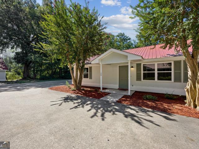 106 Clarks Bluff Road