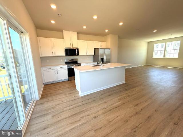 106 Clinton St, Sicklerville, NJ 08081 | MLS #NJCD2120