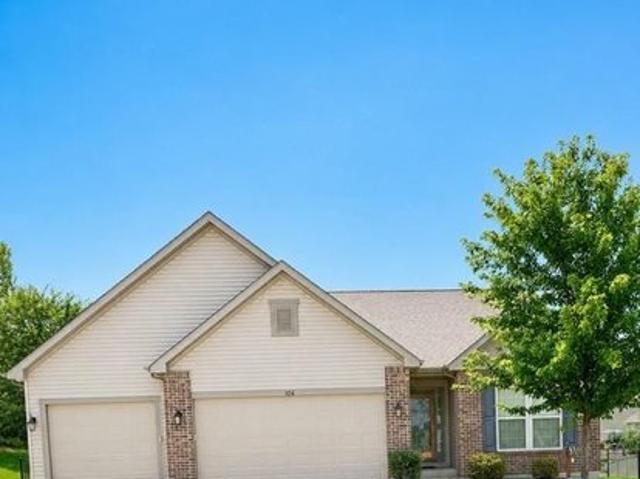 106 Crystal Creek Ct, Wentzville, MO 63385