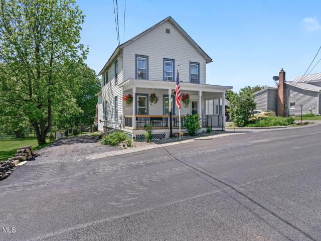 106 Cumpston Street
