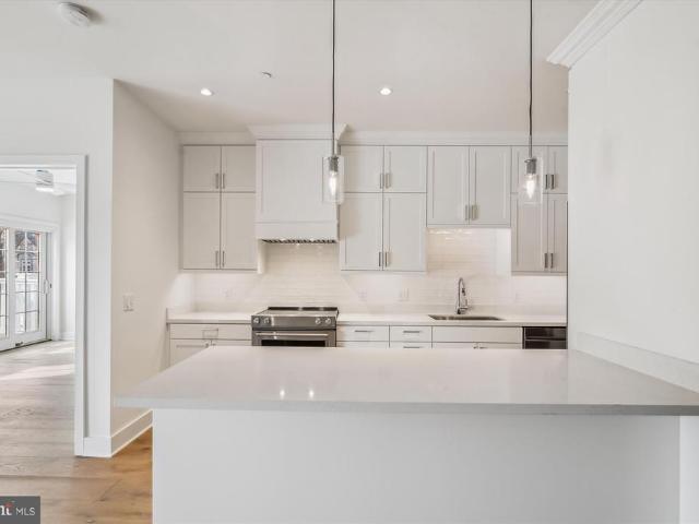106 Annapolis Street # 202