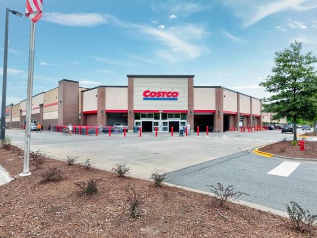 106 Altair Cir, Apex, NC 27502