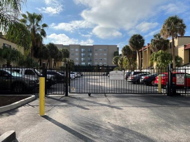 106 Alameda Ct #137 Tampa, FL 33609 To Rent in Tampa, Florida
