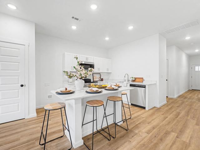 106 Alex Jordan Drive