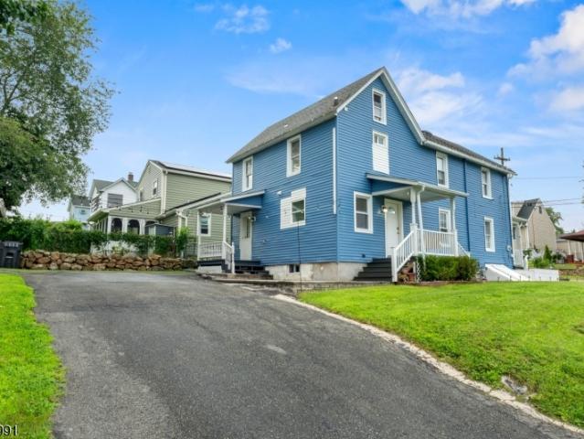 106 Allen St