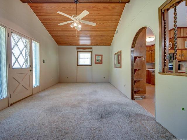 106 Arlington Drive