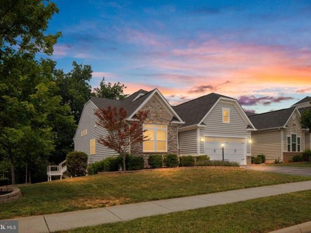 106 Atlantis Ln, Lake Frederick, VA 22630