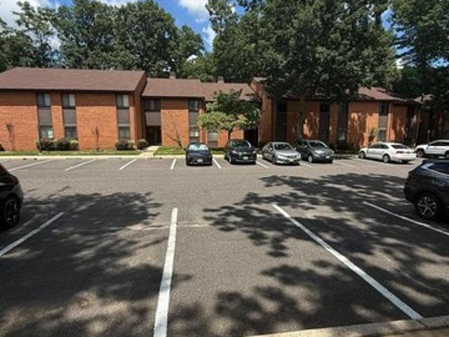 106 B Kelly Cv, Mount Laurel, NJ 08054