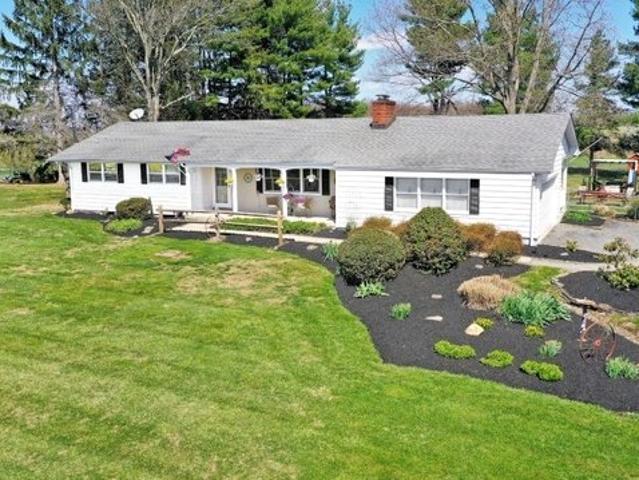 106 Boss Rd, East Amwell Township, NJ 08559