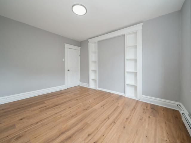 106 Baldwin Ave # 3