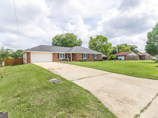 106 Beechwood Drive