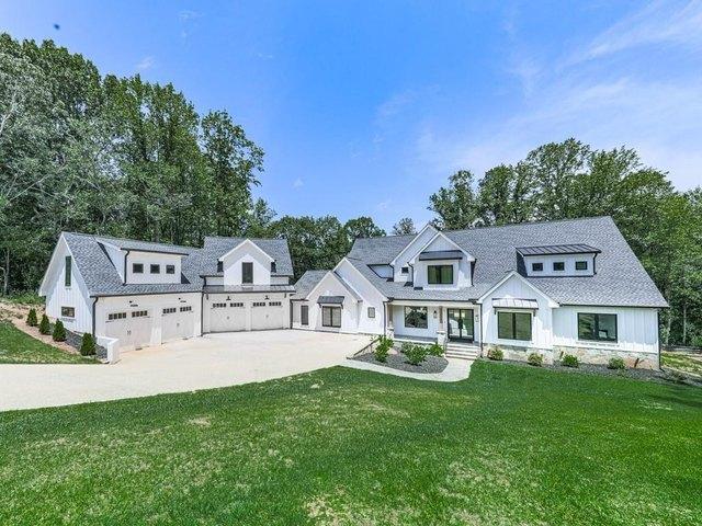 106 Belmont Dr, Canton, GA 30115
