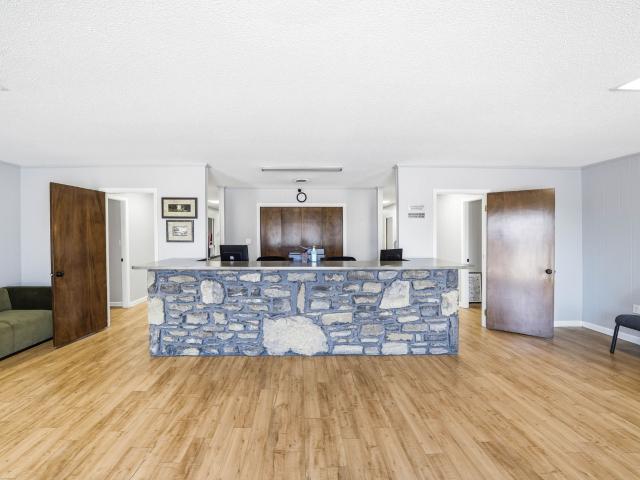 106 Blackwell St