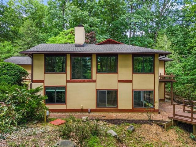 106 Black Oak DR