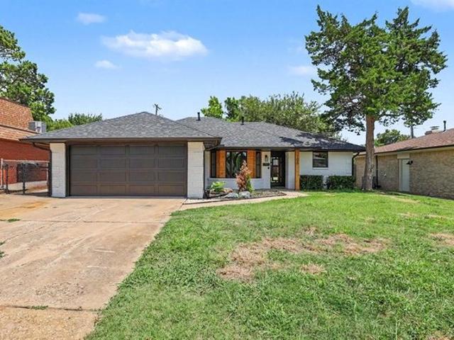 106 Briarwood St, Oklahoma City, OK 73160