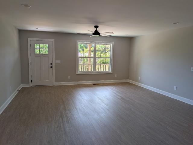 106 Buckingham Ln