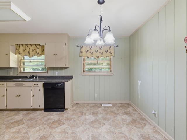 106 Burrum Dr