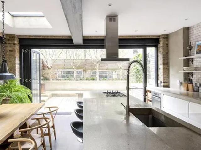 106 Godolphin Road, London, W12 8JW, United Kingdom | 4 bed townhouse for rent #134395387 | Rentberry