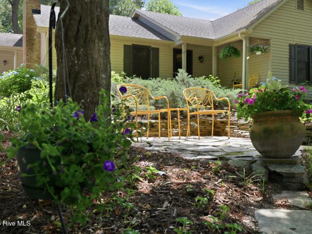 106 Gawain Road