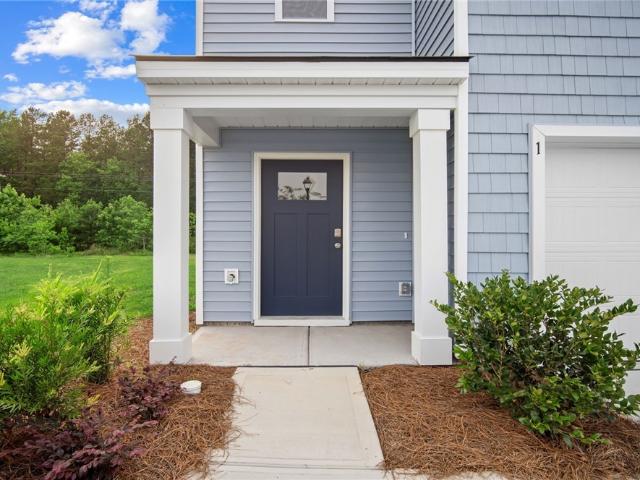 106 Gardens Drive
