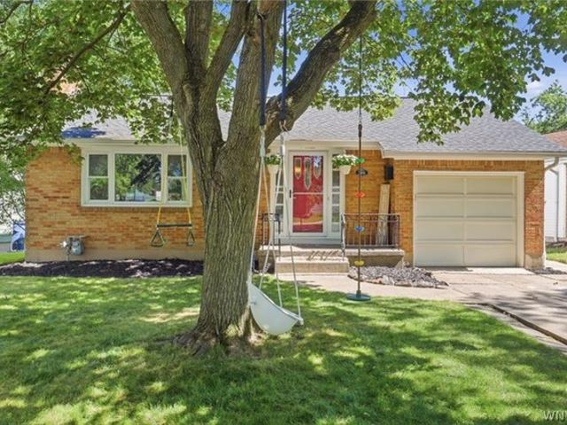 106 Garland Dr, Buffalo, NY 14226