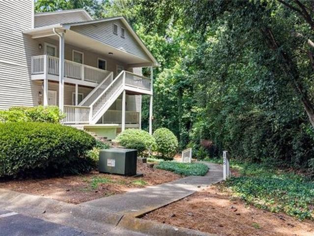 106 Gettysburg Pl, Atlanta, GA 30350