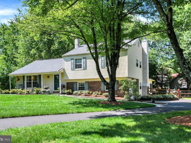 106 Gertrude Dr, Chalfont, PA 18914 | Compass