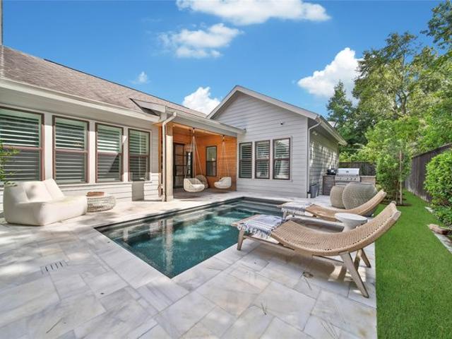 106 Grant Cove Dr, Montgomery, TX 77316