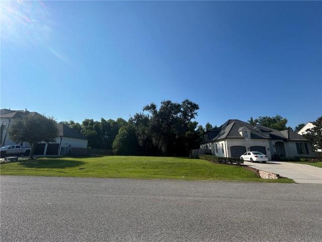 106 Green Trails Drive