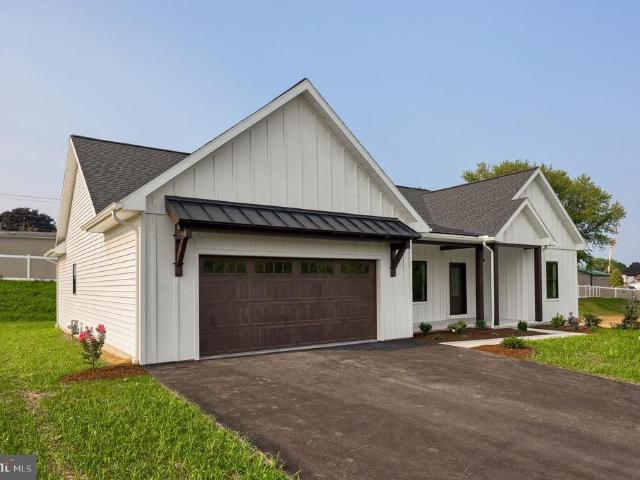106 Grove Lane
