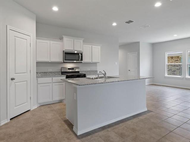 106 Davis Lane