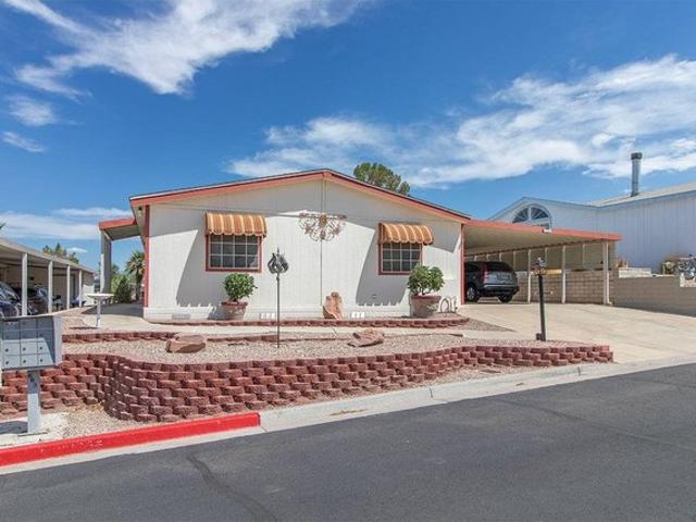 106 Day St, Henderson, NV 89074