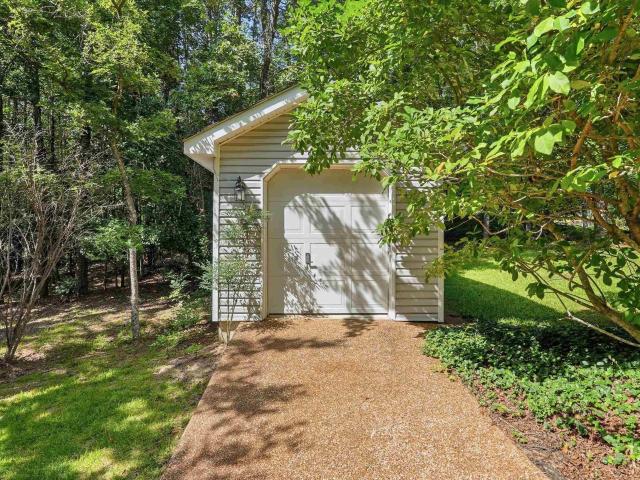 106 Dahlia Circle