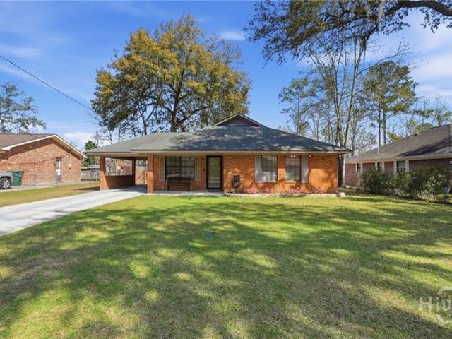 106 Deann Dr, Hinesville, GA 31313