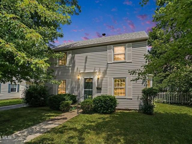 106 E 5th St, Genoa, OH 43430