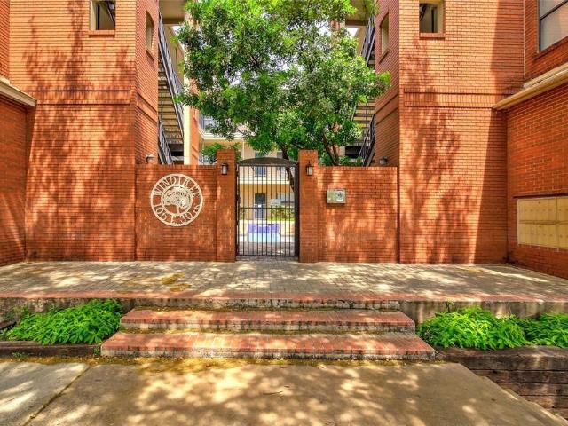 106 E 30th St, Unit 101, Austin, TX 78705 | MLS #3144