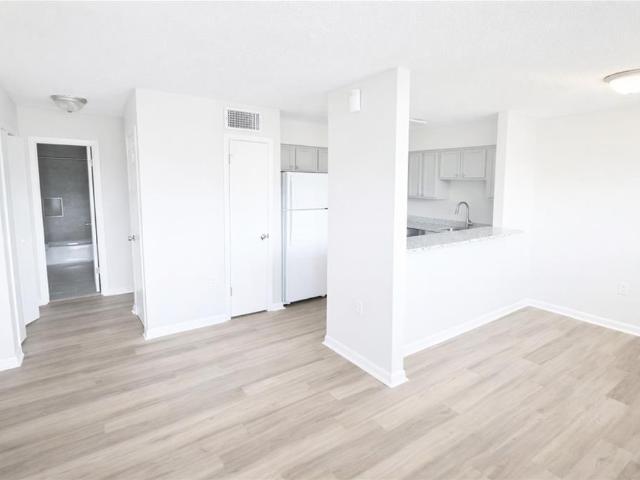 106 E 3Rd Street # 21