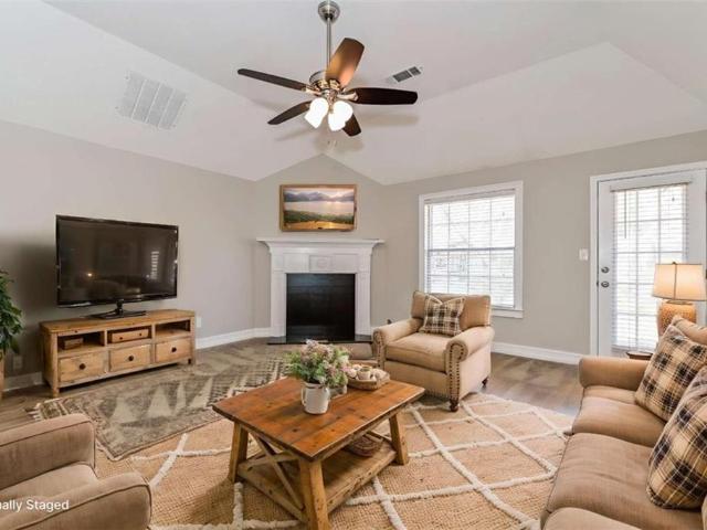 106 Emerald Ln, Hampton, GA 30228 | MLS #7680