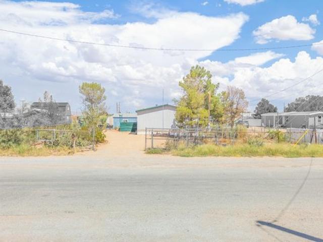 106 Ennis St, El Paso, TX 79928