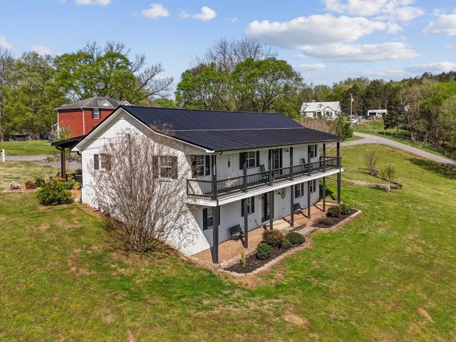106 Edgehill Rd