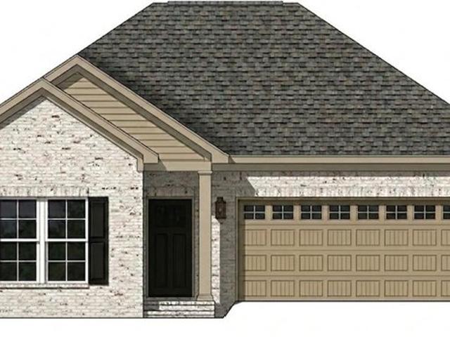 106 Edgewood Trl, Headland, AL 36345