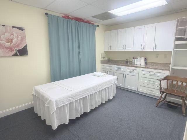 106 Elden Street # 27