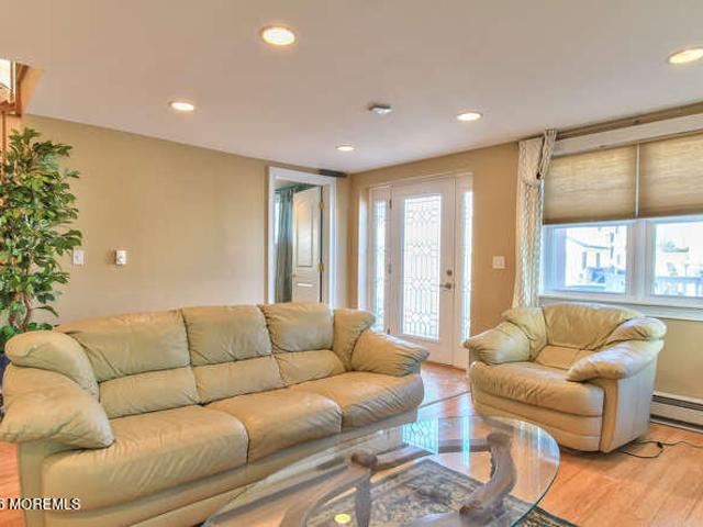 106 Elizabeth Avenue