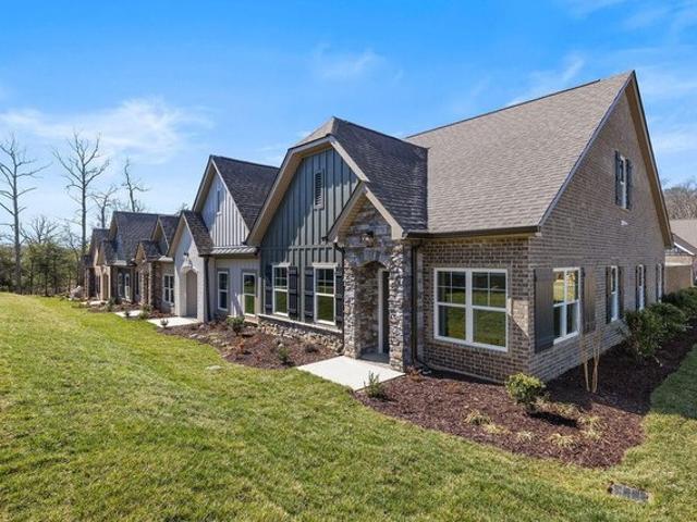 106 Founding Way Unit 27, Lookout Mountain, GA 30750